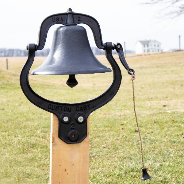 Classic Farm Bell | Lehman's
