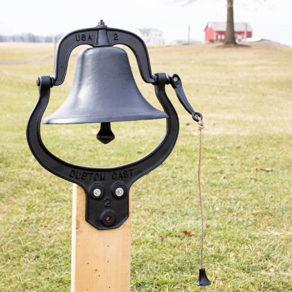 Classic Farm Bell | Lehman's
