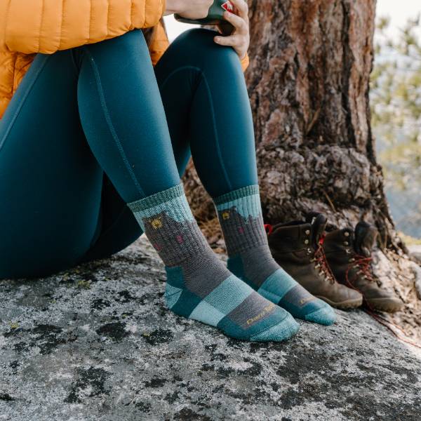 Darn Tough Women's Bear Town Micro Crew Socks | Lehman's