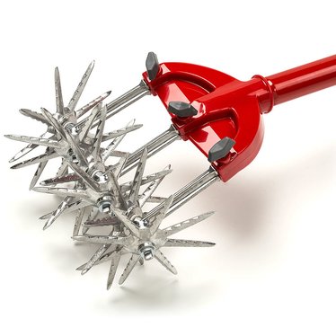 Original Garden Weasel, Digging and Cultivating - Lehman's