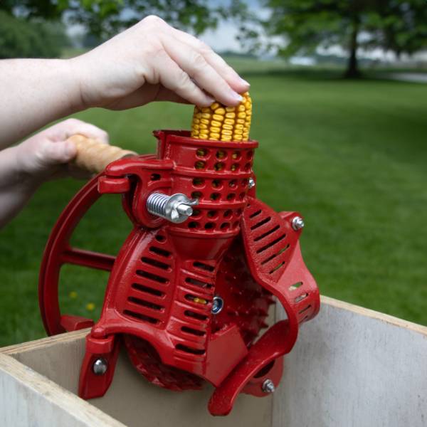 Cast Iron Corn Sheller for Popcorn & Feed Corn | Lehman's