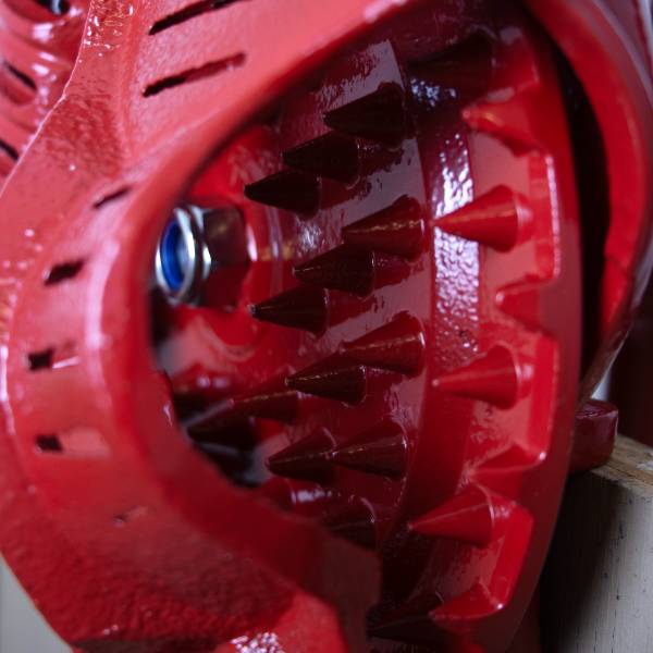 Cast Iron Corn Sheller for Popcorn & Feed Corn | Lehman's