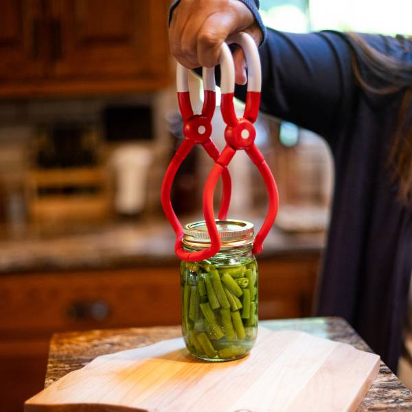 One-Handed Jar Lifter | Lehman's