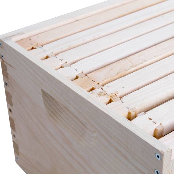8-Frame Deep Bee Box, Beekeeping | Lehman's
